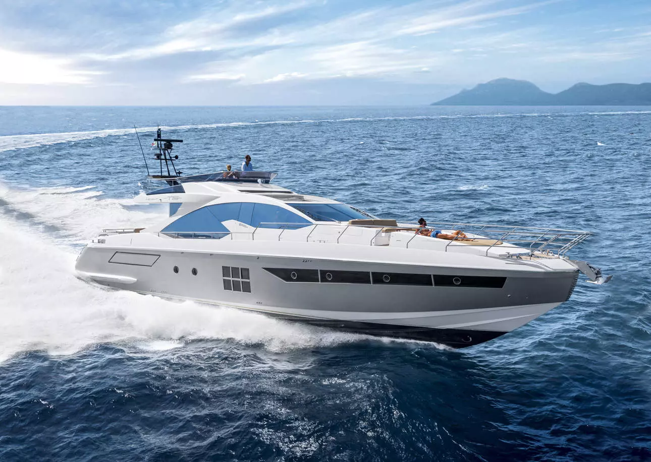 Azimut 77S na testu: Sportski karakter i stilska savršenost - Yachts ...