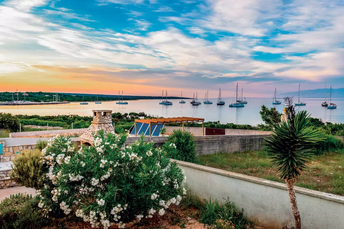 Otok Silba: Skriveni kutak Dalmacije - Yachts Croatia